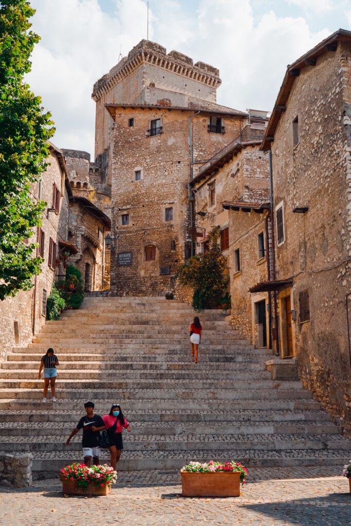Things to do in Sermoneta | Traxplorio